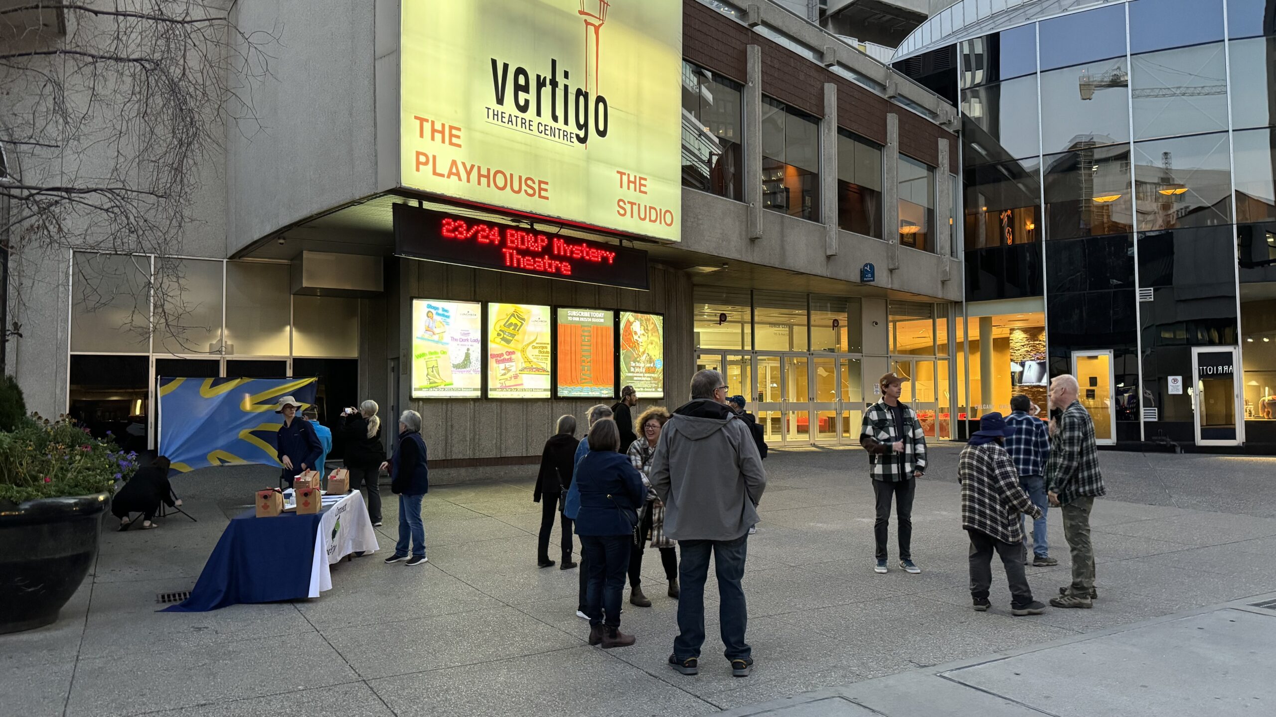 CalgaryBlueLight1 - Canadian Association of the Deaf - Association des ...
