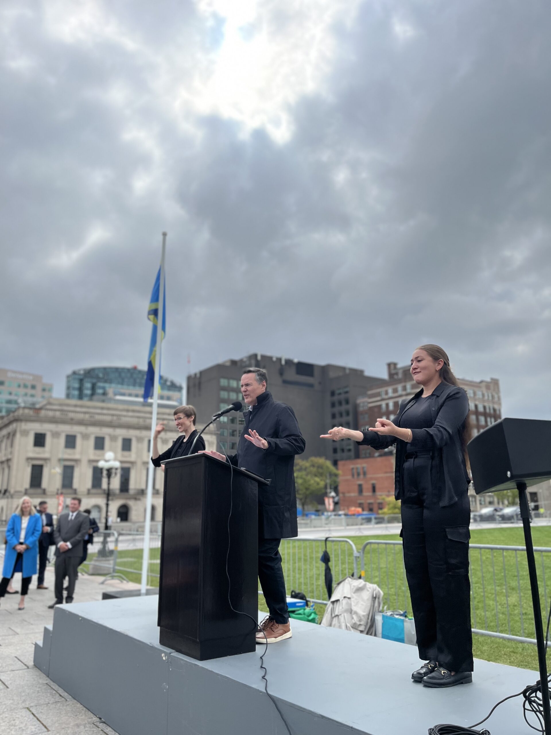 DeafFlag2025Pic16-16 - Canadian Association of the Deaf - Association ...